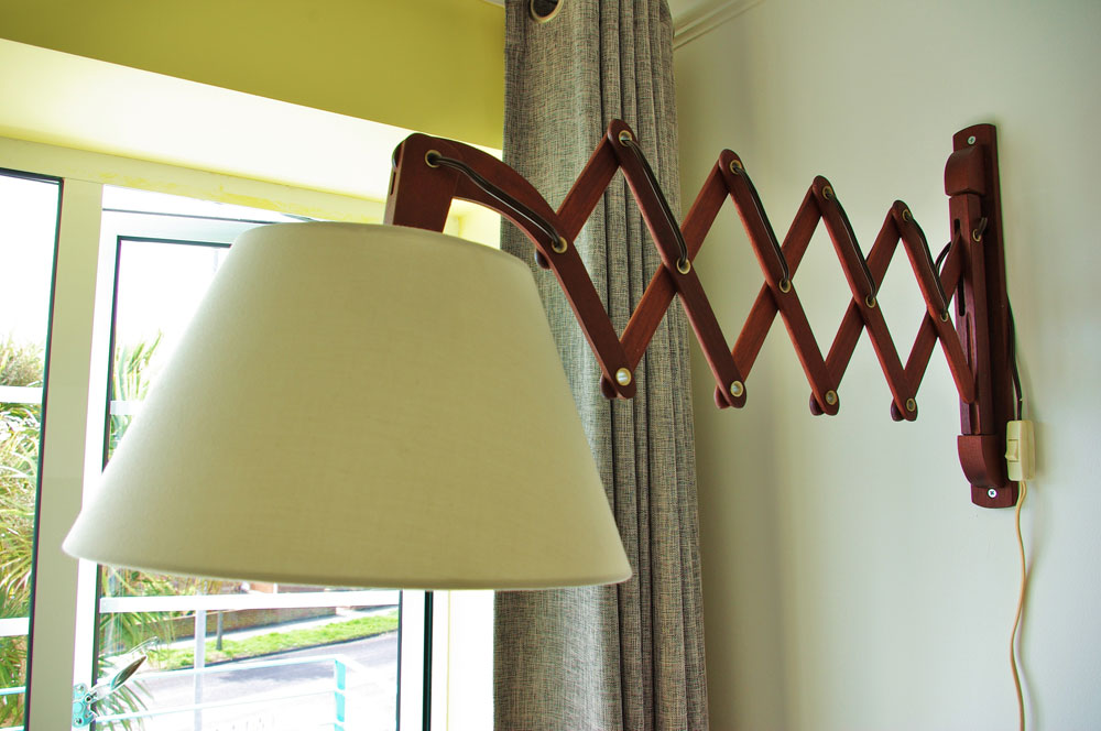 Tudor Gates - Twentieth Century B&B